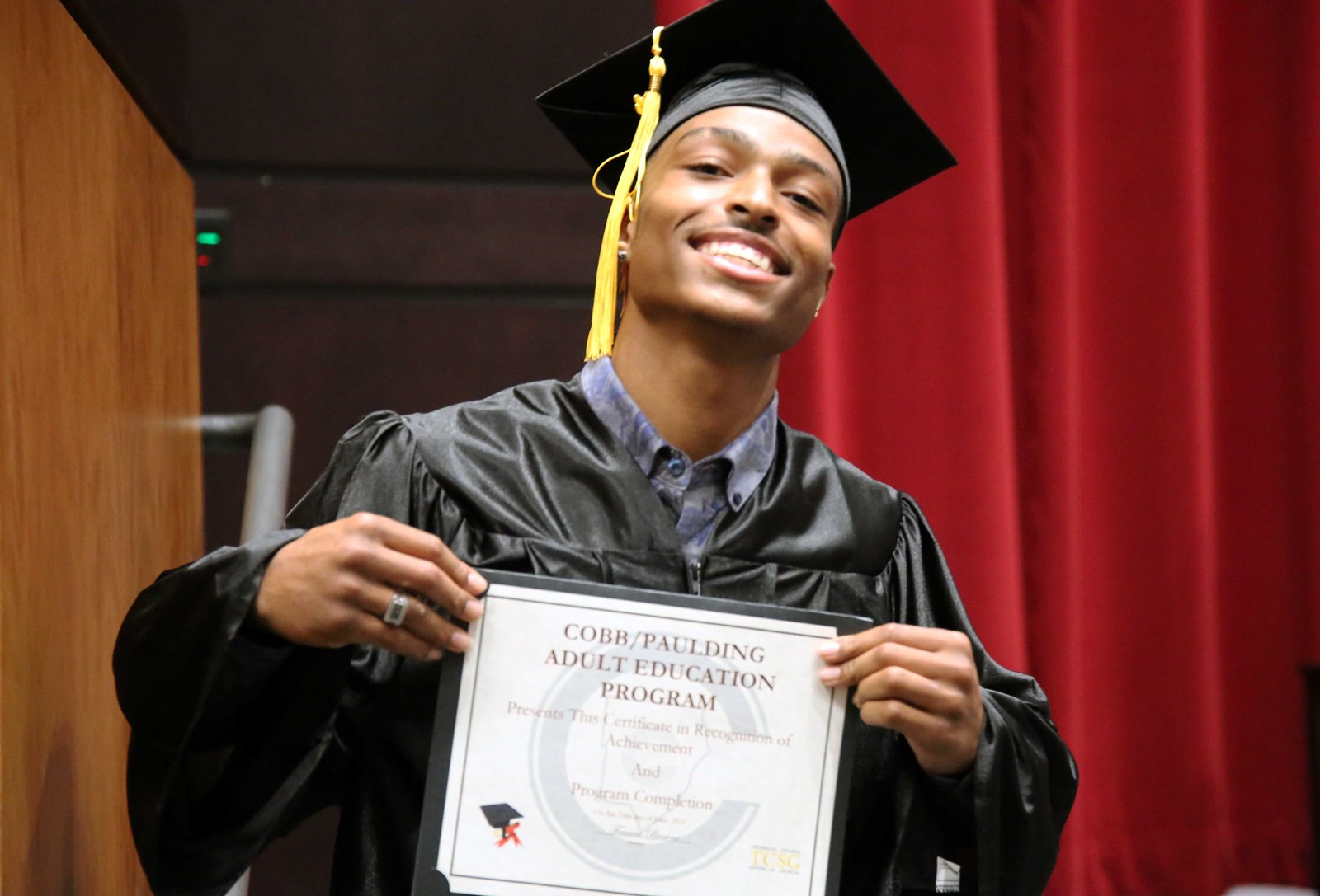 Adult Ed Students Celebrate GED and ESL Graduation