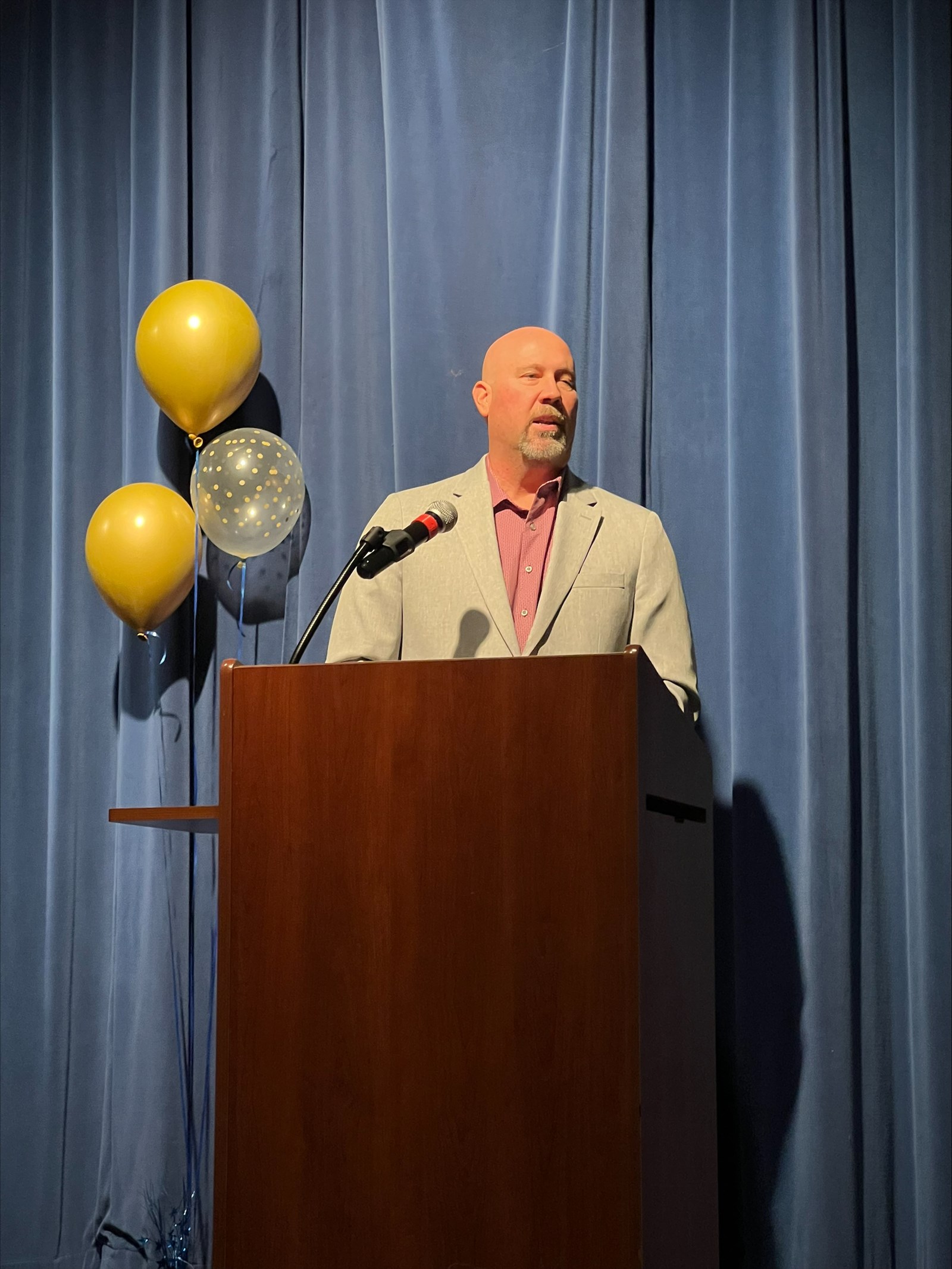 Simpson Middle School Dedicates Gym to Coach J. Randall Watts!